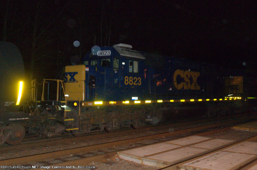 CSX SD40-2 8823 trails on Q301-28